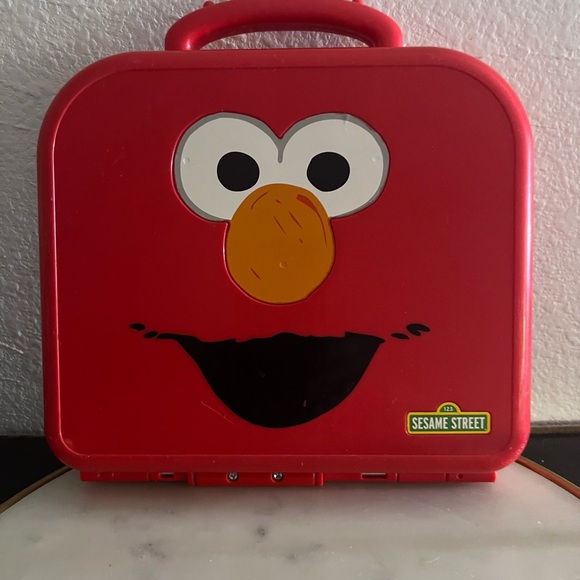 Hasbro | Toys | Hasbro Sesame Street Elmos On The Go Letters Alphabet ...